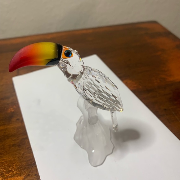 Swarovski | Art | Swarovski Crystal Figurine Toucan Rare Colored Beak ...